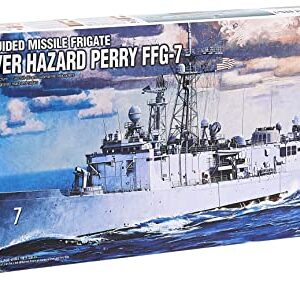 Academy USS Oliver Hazard Perry FFG-7