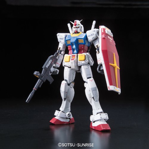 Bandai Hobby Bandai #01 RX-78-2 Gundam 1/144, Real Grade (BAN163280)