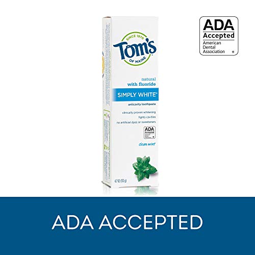 Tom's of Maine Natural Simply White Fluoride Toothpaste, Clean Mint, 4.7 oz. 6-Pack (Packaging May Vary)