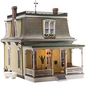 Woodland Scenics Built-N-Ready Home Sweet Home 2-Story Building HO scale