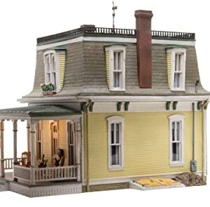 Woodland Scenics Built-N-Ready Home Sweet Home 2-Story Building HO scale