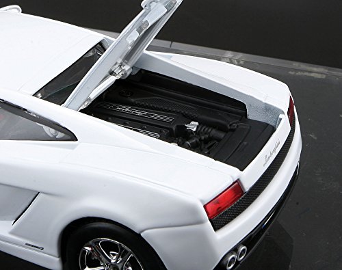 Maisto 1:24 Scale Assembly Line Lamborghini Gallardo LP 560-4 Diecast Model Kit, White