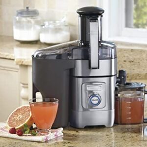 Juicer Machine by Cuisinart, Die-Cast Juice Extractor for Vegetables, Lemons, Oranges & More, CJE-1000