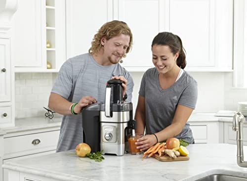 Juicer Machine by Cuisinart, Die-Cast Juice Extractor for Vegetables, Lemons, Oranges & More, CJE-1000