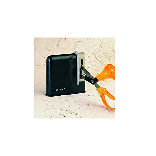 Fiskars Clip-Sharp, Total Length: 4 cm, Plastic, 1000812 Scissors Sharpener, one size, Black