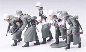 tamiya german assault infantry w-winter gear 1/35