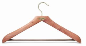 woodlore 84009 classic cedar hanger