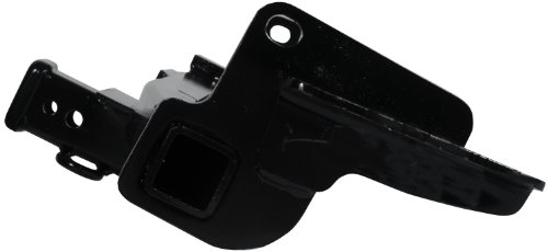 Reese Towpower 44525 Class III Custom-Fit Hitch with 2" Square Receiver opening, includes Hitch Plug Cover