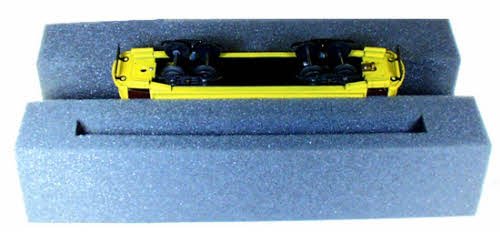 O Foam Locomotive & Car Cradle