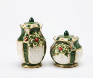 cosmos emerald holiday holly salt & pepper set