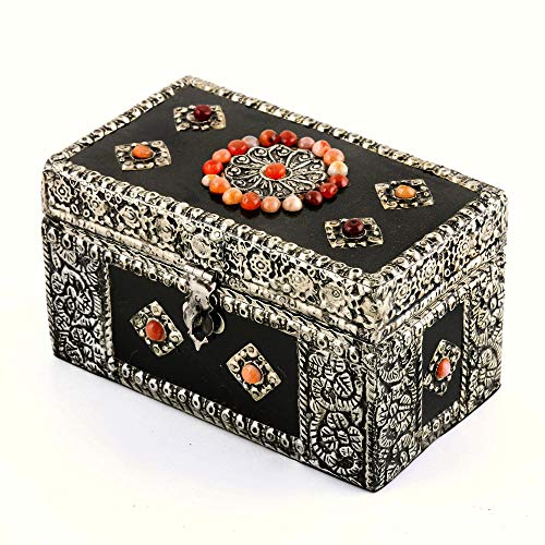 NOVICA Repousse Brass Velvet Lined Jewelry Box with Tray and Lock, Treasure Chest'