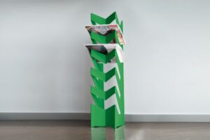 news magazine holder finish: green