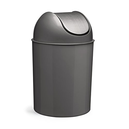 Umbra Mezzo, 2.5 Gallon Trash Can with Lid, Ideal For Small Spaces, Home and Office, Brushed Silver