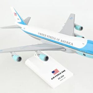 SkyMarks SKR041 Air Force One Boeing 747-200 VC25 1:250 Scale Desktop Model with Stand