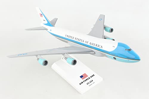 SkyMarks SKR041 Air Force One Boeing 747-200 VC25 1:250 Scale Desktop Model with Stand