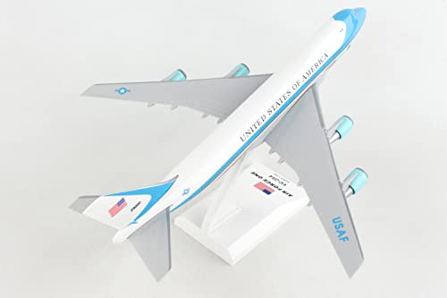 SkyMarks SKR041 Air Force One Boeing 747-200 VC25 1:250 Scale Desktop Model with Stand