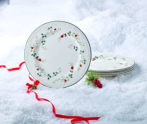 Pfaltzgraff Winterberry 10-1/2-Inch Dinner Plates, Set of 4