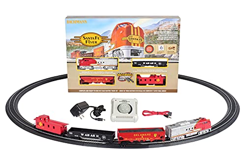 Bachmann Trains - Santa Fe Flyer Ready To Run Electric Train Set - HO Scale