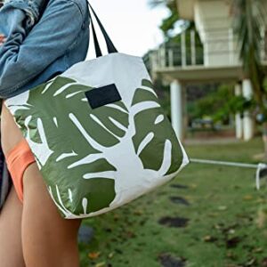 ALOHA Collection Monstera Day Tripper in Seaweed