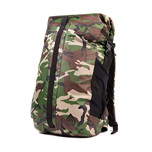 AquaQuest Cloudbreak 30L Backpack - 100% Waterproof Heavy Duty Roll Top Bag - for Hunting, Fishing, Military - Camo