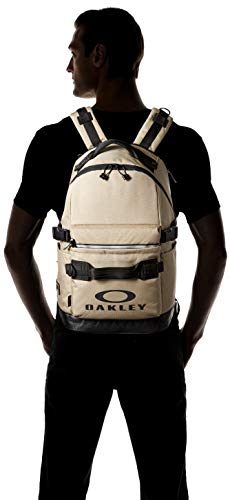 Oakley Men's Utility Backpack, Rye, One Size