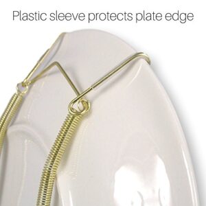 BANBERRY DESIGNS Brass Vinyl Coated Plate Hanger 5 to 7 Inch Plates - Set of 8 - Includes Hook and Nail for Hanging