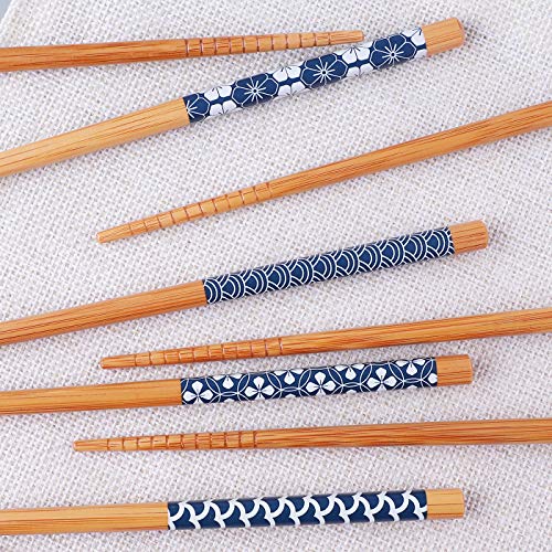 Antner 5 Pairs Natural Bamboo Chopsticks Reusable Classic Japanese Style Chop Sticks Gift Sets, Dishwasher Safe, 8.8 Inch/22.5cm