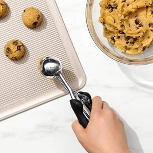 OXO Good Grips Medium Cookie Scoop