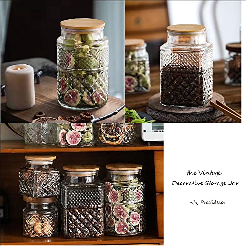 Large Glass Storage Jar, 60 FL OZ Glass Food Storage Containers with Bamboo Lid, Kitchen Containers Cereal Canisters Decorative Jar for Candy Snack Cookies Coffee Tea Nuts Airtight Glass Jars (Round)