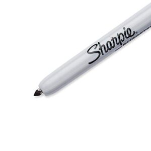 Sharpie 32701 Retractable Permanent Markers, Fine Point, Black, 12 Count Box - 1 Pack - Total Marker Count 12 Markers