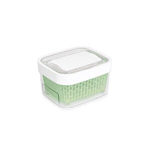 oxo good grips greensaver produce keeper -1.6 qt