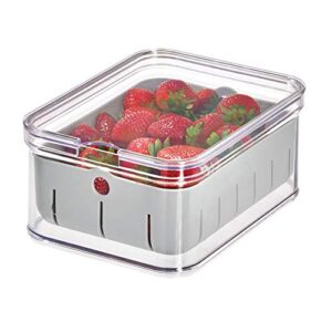 idesign recycled plastic crisp produce storage containers with lid and colander basket designed to keep food fresh longer, 8.32” x 6.32” x 3.76”, clear/gray