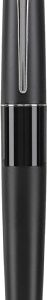 PILOT Metropolitan Collection Fountain Pen, Black Barrel, Classic Design, Fine Nib, Black Ink (91111)