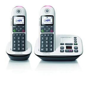 motorola cd5012 cd5 series digital cordless telephone with answering machine (2 handsets)