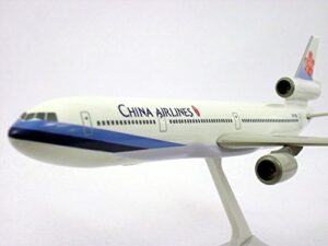 mcdonnell douglas md-11 china airlines 1/200 scale mode # amd-01100h-023