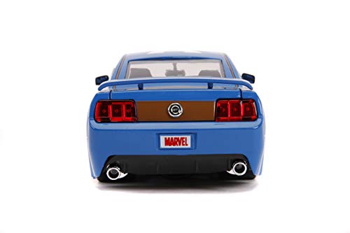 Jada 1:24 Diecast 2006 Ford Mustang GT with Captain America Figure