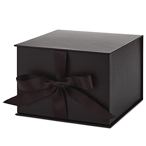 Hallmark 7" Large Black Gift Box with Lid and Shredded Paper Fill for Christmas, Hanukkah, Fathers Day, Graduations, Weddings, Birthdays, Grooms Gifts, Engagements, 1 Count (Pack of 1)