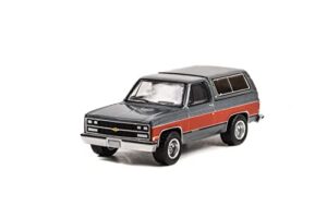 modeltoycars 1990 chevy k5 blazer 1500 lifted, gray – greenlight 35230d – 1/64 scale diecast car