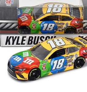 2020 kyle busch m&m’s 1/64 scale diecast car measures 3″ x 1″ x 1″