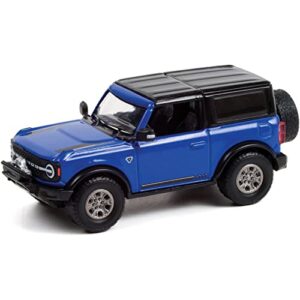 greenlight 37240-e barrett-jackson ‘scottsdale edition’ series 8 – 2021 ford bronco 2-door vin #001 (lot #3008) – lightning blue with navy pier interior 1/64 scale