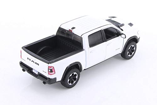 Showcasts 2019 Dodge Ram 1500 Crew Cab Rebel Pickup Truck, White 79358W - 1/24 Scale Diecast Model Toy Car