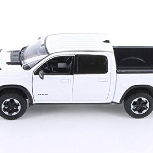 Showcasts 2019 Dodge Ram 1500 Crew Cab Rebel Pickup Truck, White 79358W - 1/24 Scale Diecast Model Toy Car