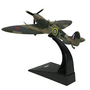 Spitfire Mk Vb Fighter Aircraft diecast 1:72 Model (Amercom SL-3)