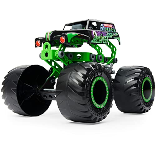 Meccano Junior, Official Monster Jam Grave Digger Monster Truck STEM Model Building Kit with Pull-Back Motor, Kids Toys for Ages 5 and up