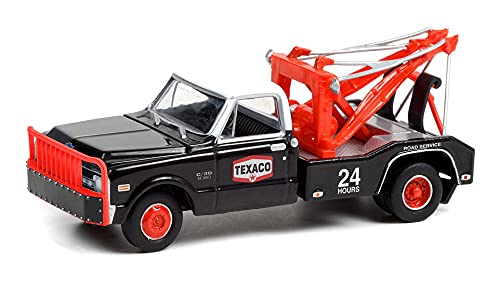 GreenLight Dually Drivers 46070-B Series 7 - 1970 Chevy C-30 Dually Wrecker - Texaco 24 Hour Road Service 1:64 Scale