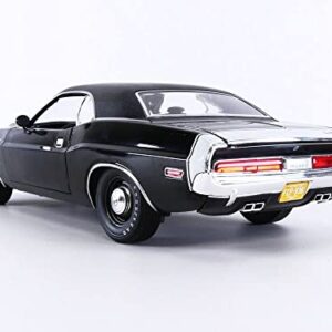 1970 Challenger R/T 426 HEMI The Black Ghost Black with White Tail Stripe 1/18 Diecast Model Car by Greenlight 13614