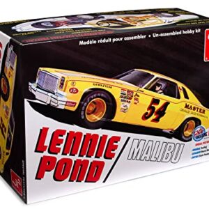 AMT Lennie Pond 1974 Chevy Malibu Stock Car 1:25 Scale Model Kit