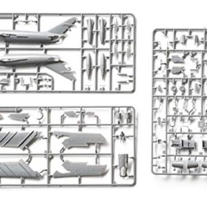 Airfix Mikoyan-Gurevich MiG-17F Fresco 1:72 Military Aviation Plastic Model Kit A03091