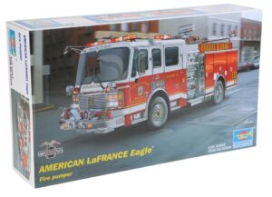 trumpeter 1/25 2002 american lafrance eagle fire pumper truck model kit (tsm-2506)