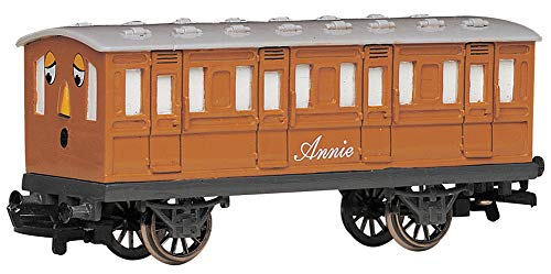 Bachmann Trains - THOMAS & FRIENDS ANNIE COACH - HO Scale